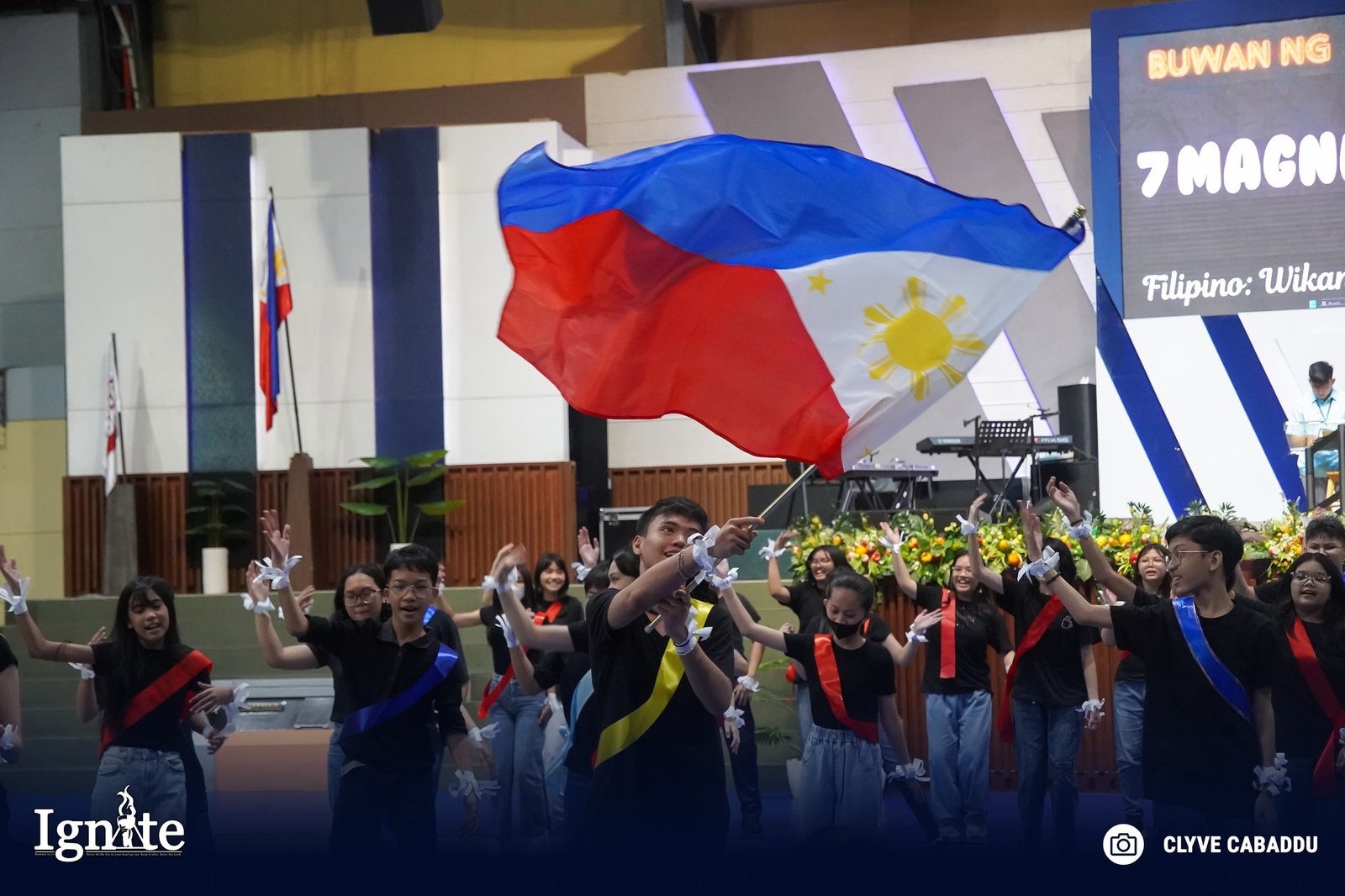 Kahusayan sa paggamit ng Filipino, pinaigting sa Sayawit, Sabayang ...