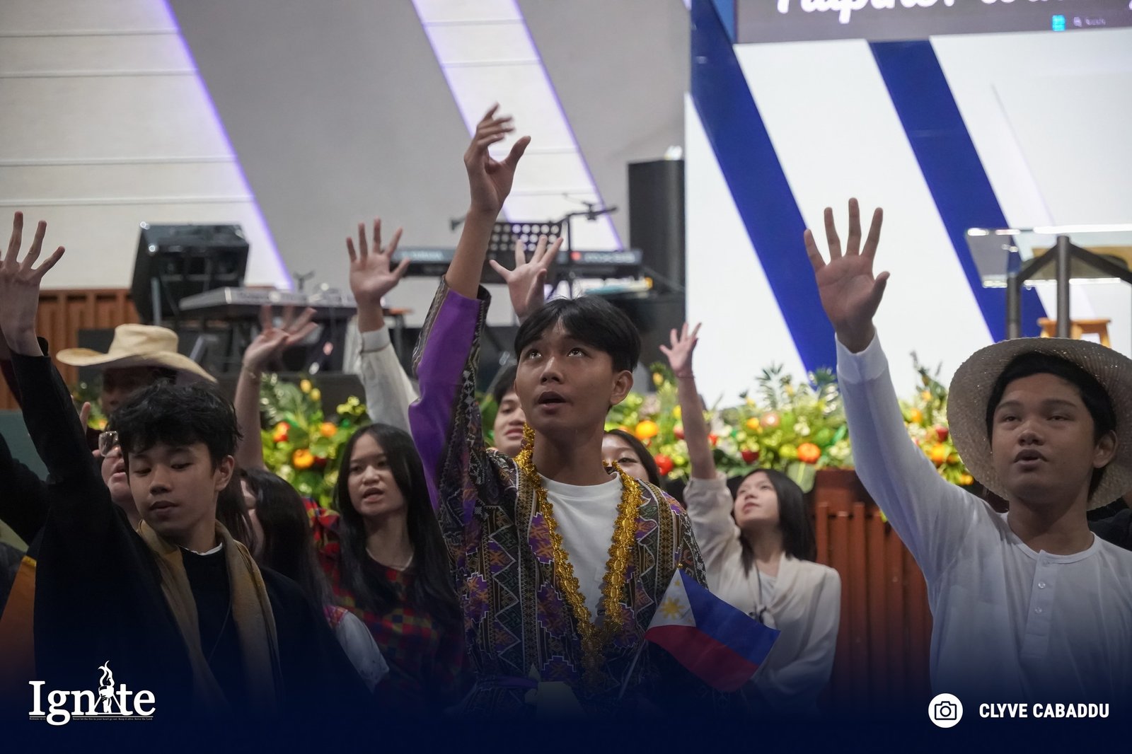 Kahusayan sa paggamit ng Filipino, pinaigting sa Sayawit, Sabayang ...